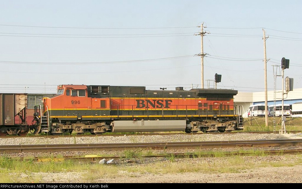 BNSF 996